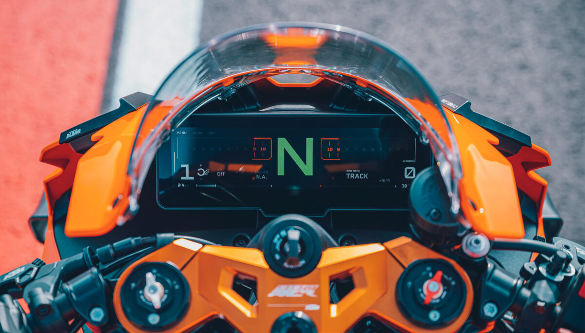 The work behind KTM’s 8.8” TFT displays | KTM x KISKA